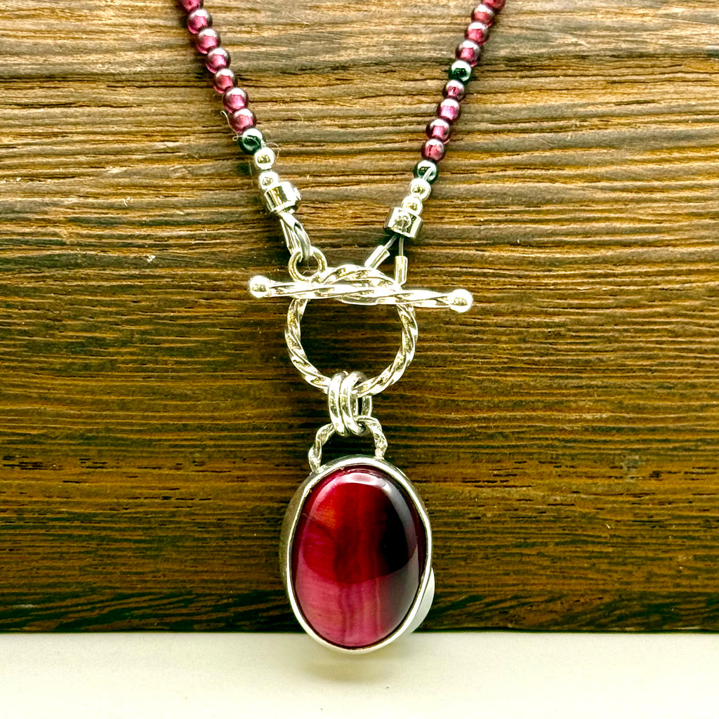 "Queen of Hearts" Chrysoberyl (red cat's eye) with Beaded Garnet 18" N ...